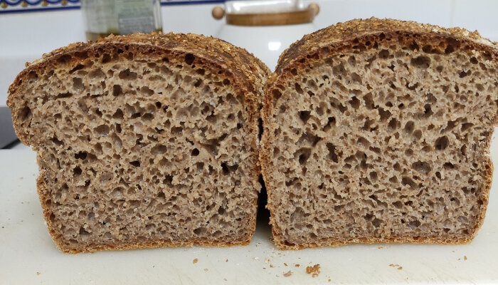 Pan integral de masa madre de trigo y centeno de Manuel Rodríguez - El ...